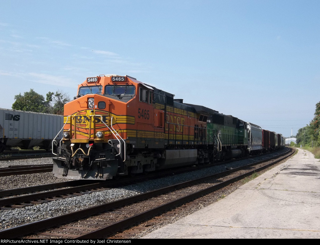 BNSF 5465